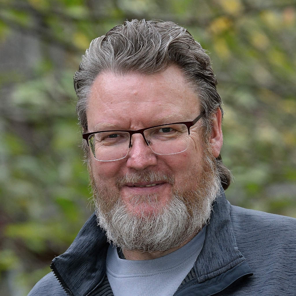 Reder aus Hamburg in der Personensuche von Das Telefonbuch