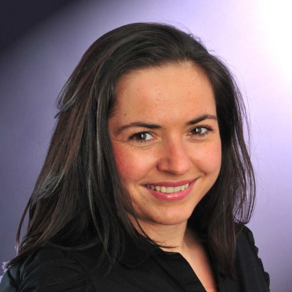 Rebecca Kastner's Instagram, Twitter & Facebook on IDCrawl