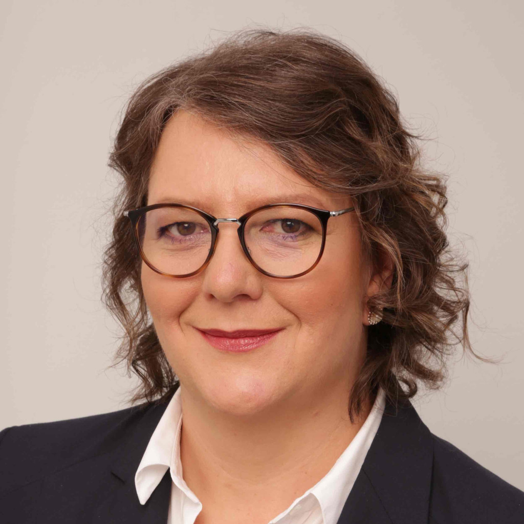 Simone Mayer - Teamleiterin Strategien und Grundlagen - Kanton Luzern | XING