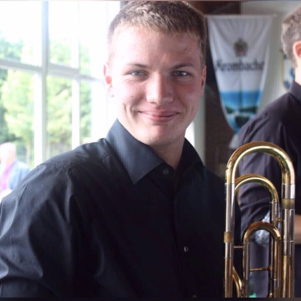 Christopher Ernst - Stellvertretender Leiter Steuerungsbau - IBG ...