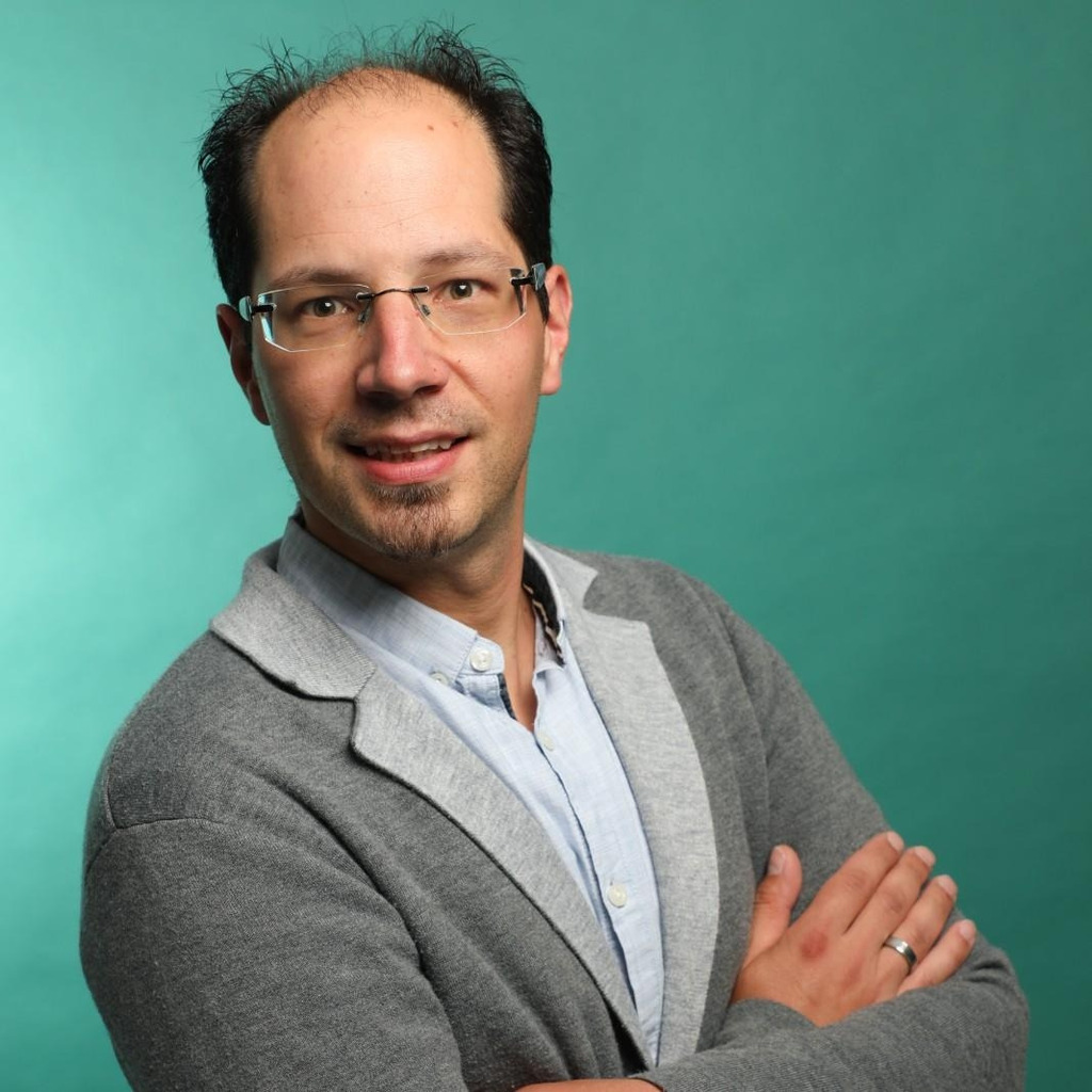 Simon Kay in der Personensuche von Das Telefonbuch