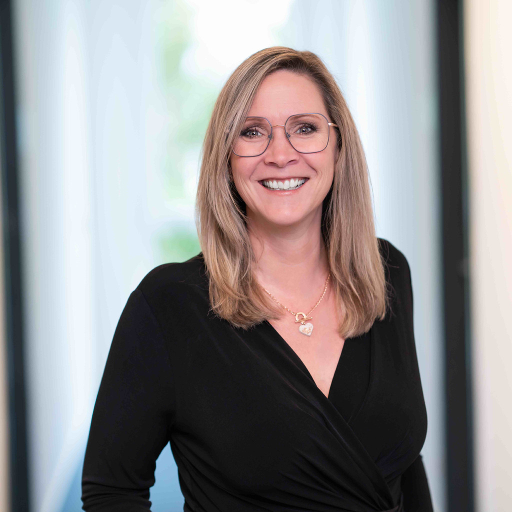 Jennifer Benner's Instagram, Twitter & Facebook on IDCrawl