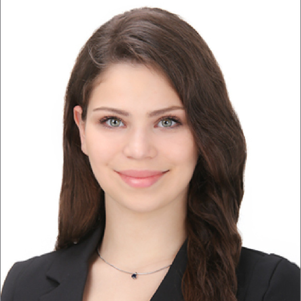 Sabrina Scheuer - Business Management, Organization Management - Nova ...