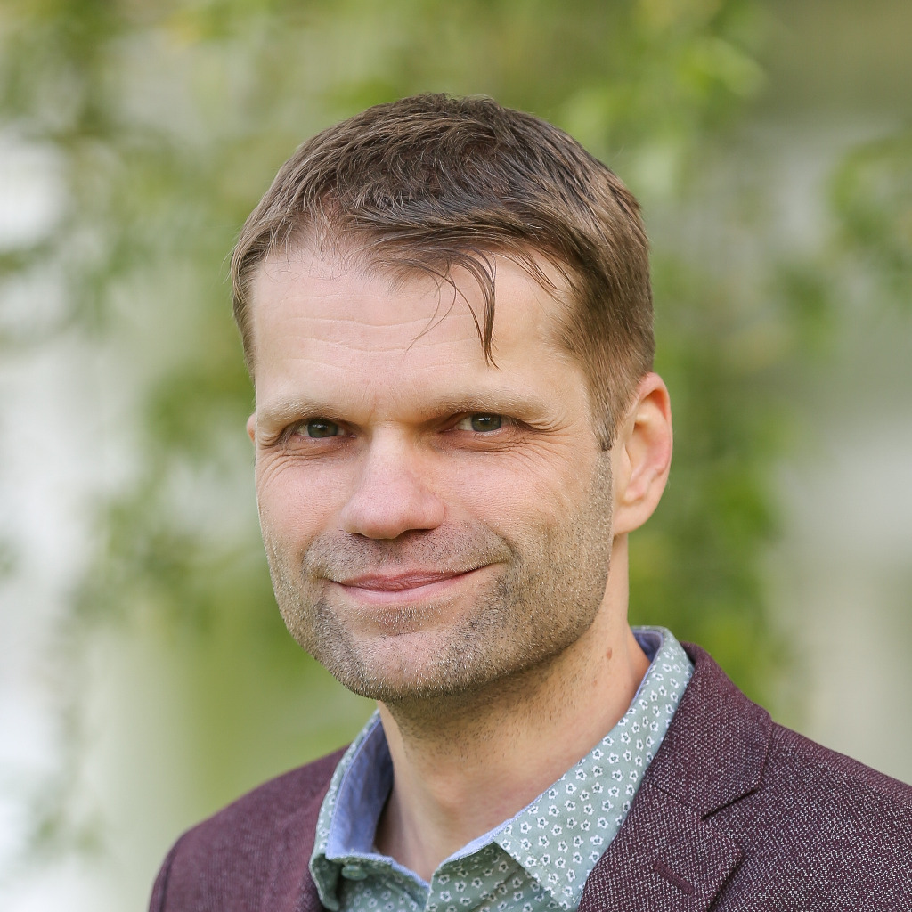 Benjamin Schwarze - Software Solution Consultant - Bitmensch | XING