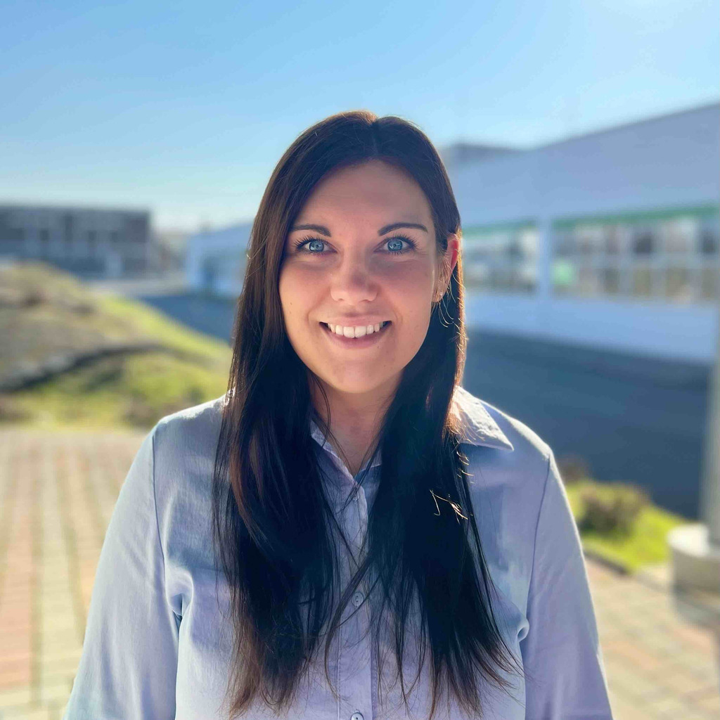 Laura Burger - Export/Logistik, Produktionscontrolling, Organisation ...