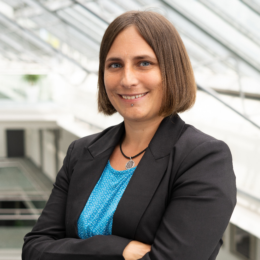 Caroline Schwarz - Teamleiterin HR-Service - HANS KOLB Wellpappe GmbH ...