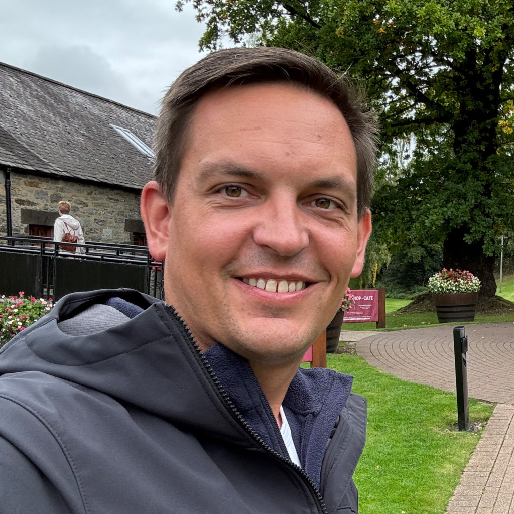 Dominik Senko - SAP CRM Solution Architect - SEMASOL GmbH | XING