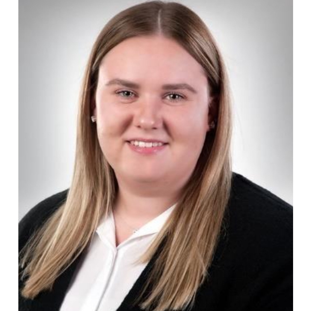 Tina Holzer - Personalsachbearbeiter - GRN Gesundheitszentren Rhein ...