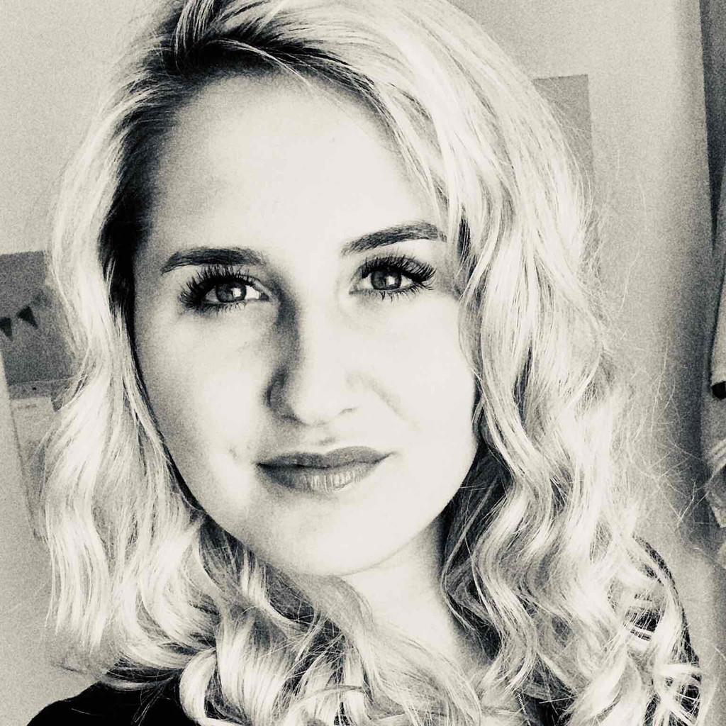 Katrin Pfund Industriekauffrau Pricing JELD WEN Deutschland GmbH katrin-pfund-industriekauffrau-pricing-jeld-wen-deutschland-gmbh