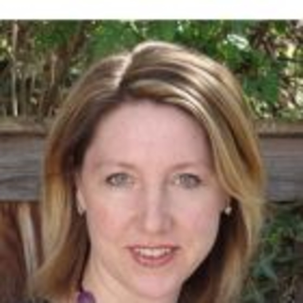 Hillary Samson - VP Marketing - Pug Pharm Productions Inc. | XING