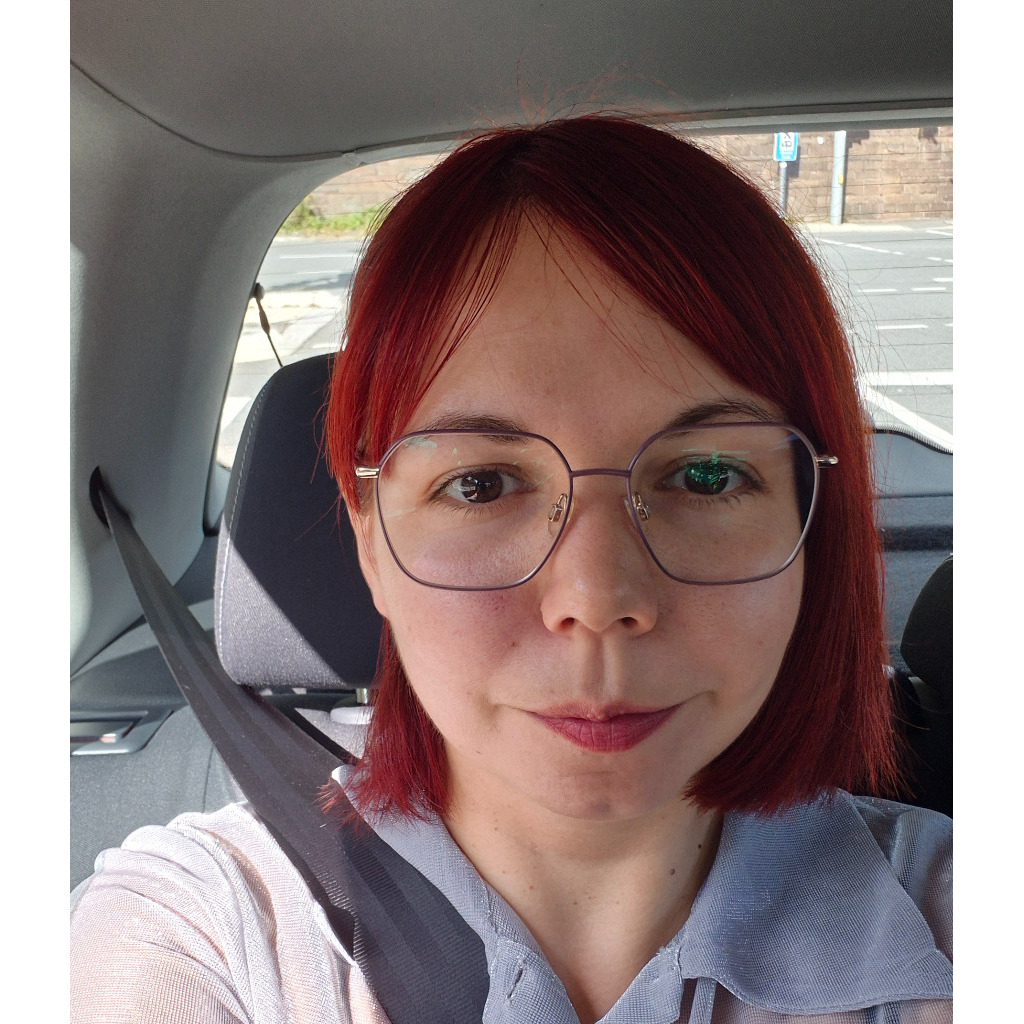 Anastasiia Ravlik - IT-Vertriebsmitarbeiterin - Code & Care (Softwareentwicklungsunternehmen) | XING