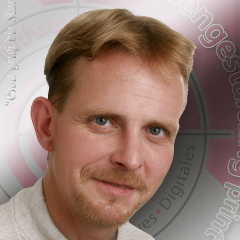 Michael Holthaus's Instagram, Twitter & Facebook on IDCrawl