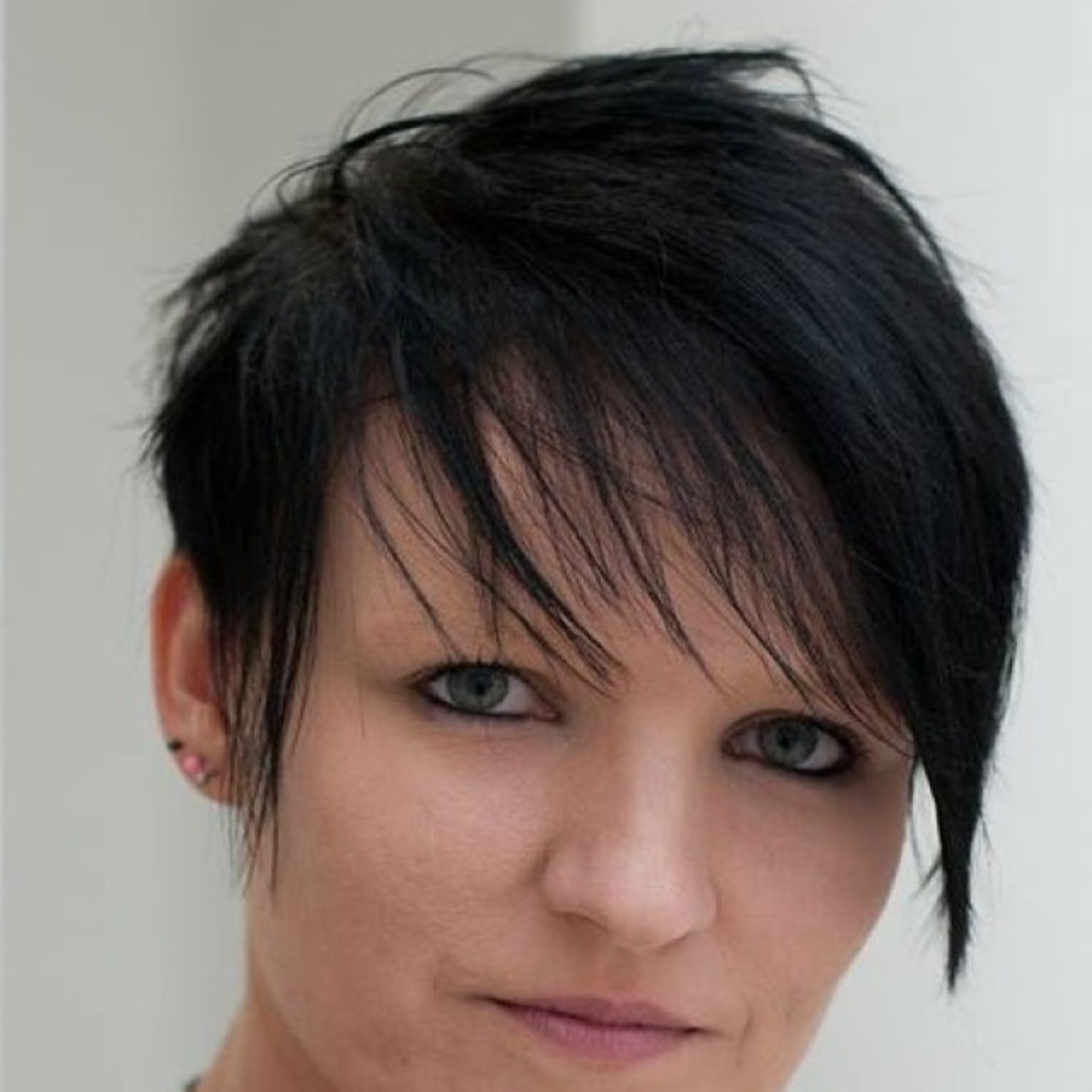 Simone Becker - Personalsachbearbeiterin - Paul-Ehrlich-Institut | XING