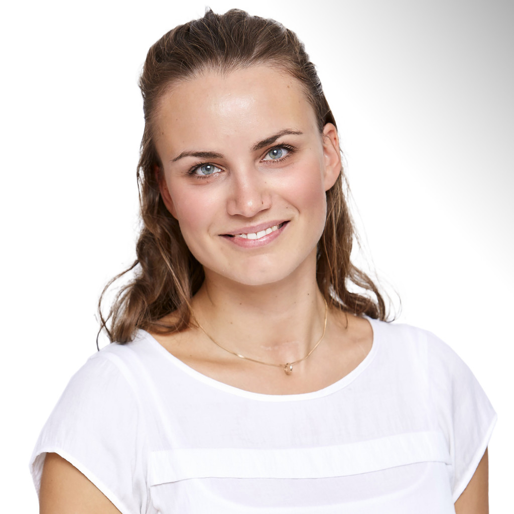 Rebecca Rothe - Referentin Digital & Global Youthwork - Jugendrotkreuz ...