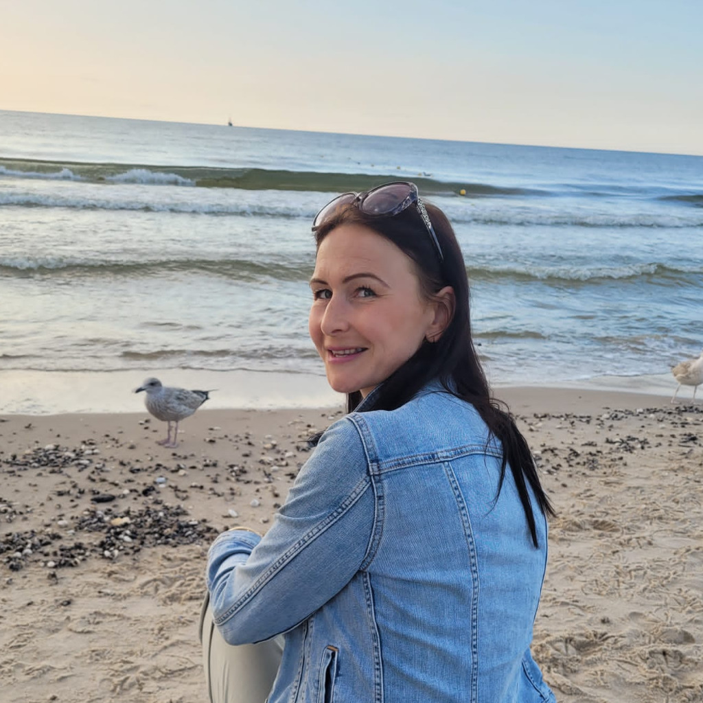 Angela Templin - Sozialdienstmitarbeiterin - Senioren-Wohnpark | XING