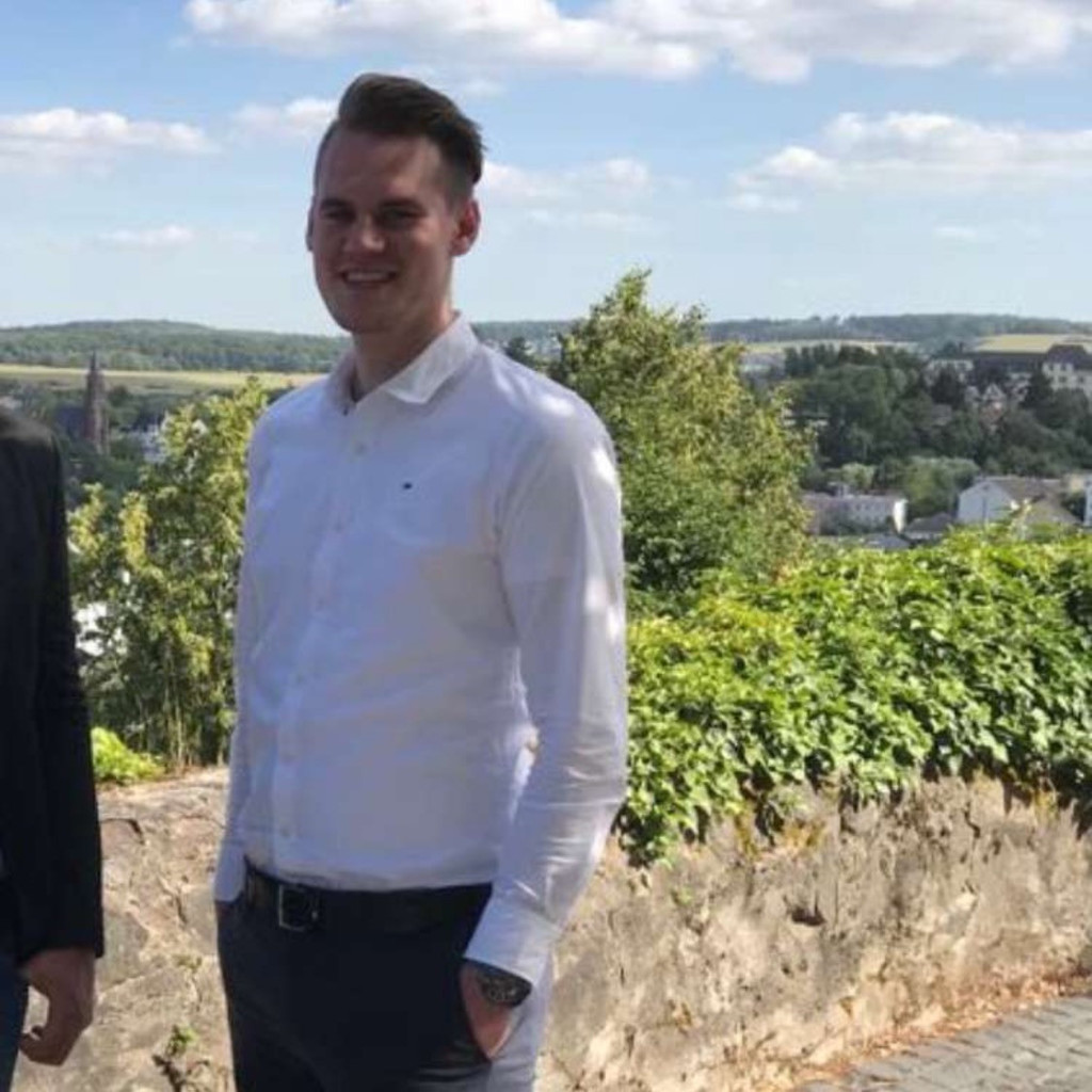 Dominik Reiner - Getreidehändler - Raiffeisen Landbund eG | XING