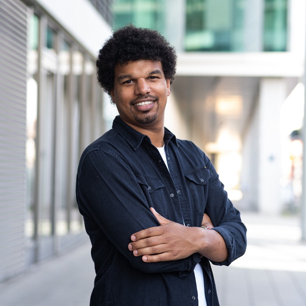 Majid Adam - Journalismus/ Public Relations - Westfälische Hochschule ...