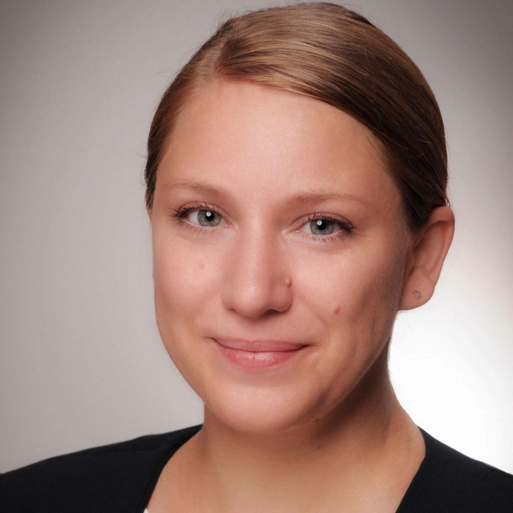 Camilla Rebholz - Teamassistentin Recherche - plicatec business ...