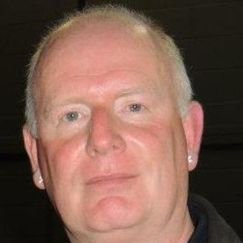 Simon Butler - 2D Games Artist / Game Designer/Writer - Tagmonkeys ...