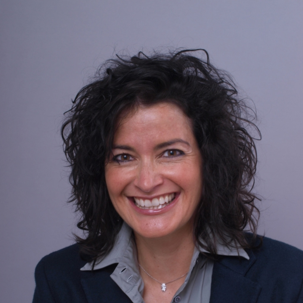 Simone Maurer - Controlling Senior Manager & Business Partner for R&D ...