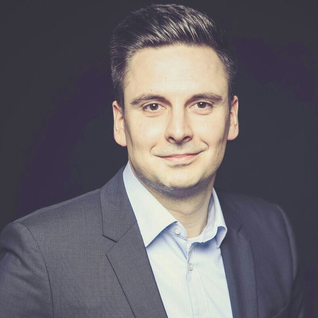 Eric Becker - Geschäftsführer - Bendrat und Becker GbR Pirate Chef ...