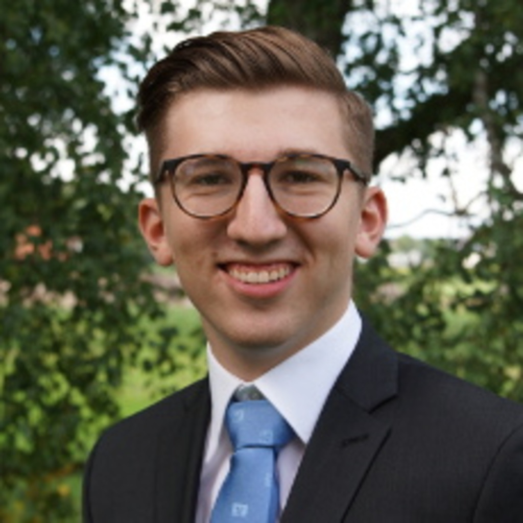 Dominik Langner - Vermögenskundenberater - Sparkasse Regensburg | XING