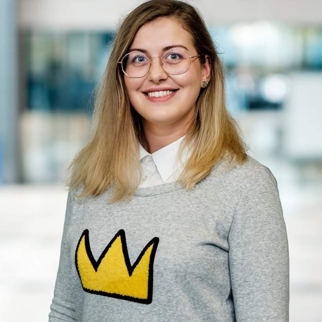 Lisa Lausecker - Konzernkommunikation - Raiffeisenlandesbank ...