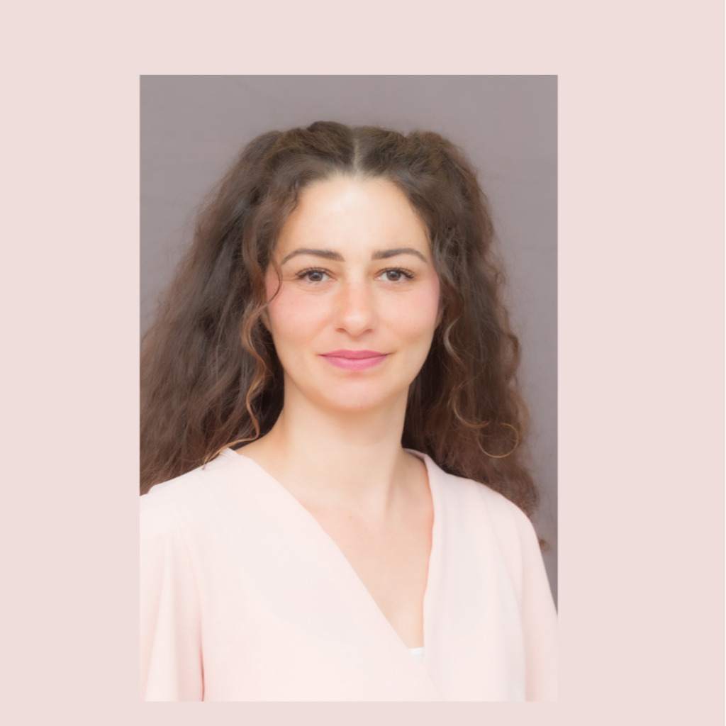 Nergiz Ufuk - Verkäuferin im Einzelhandel - Familien Unternehmen | XING