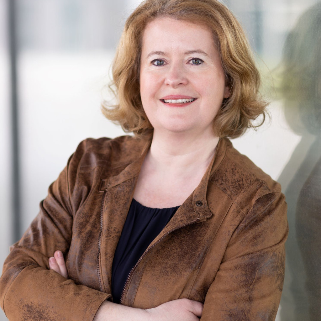 Lydia Jürgens - Precision Medicine Manager - Novartis Pharma GmbH | XING