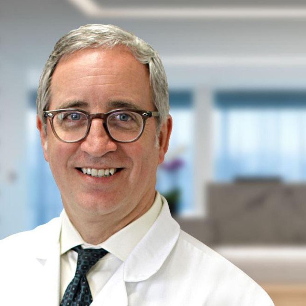 Dylan Paul - Surgeon - Military base | XING