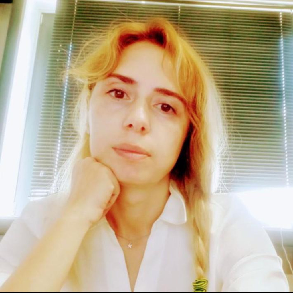 Marekh Khojelani - Office Manager - 6 months | XING