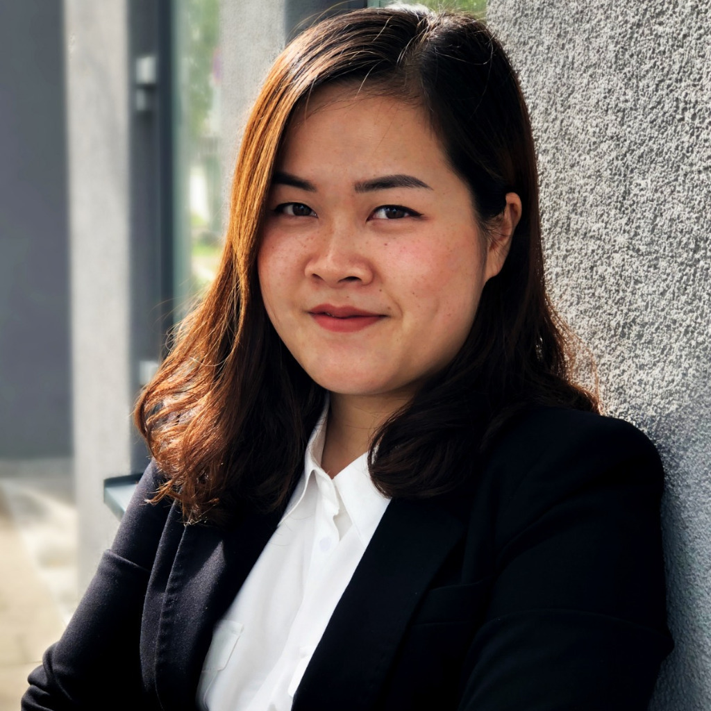 Linh Ha - Relationship Manager - American Express | XING