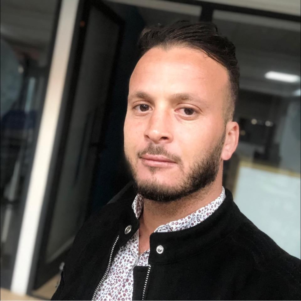 Ing. Hamdi Ali - Software engineering - National engineering school of ...