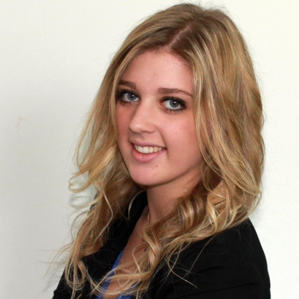 Kim Ludwig's Instagram, Twitter & Facebook on IDCrawl