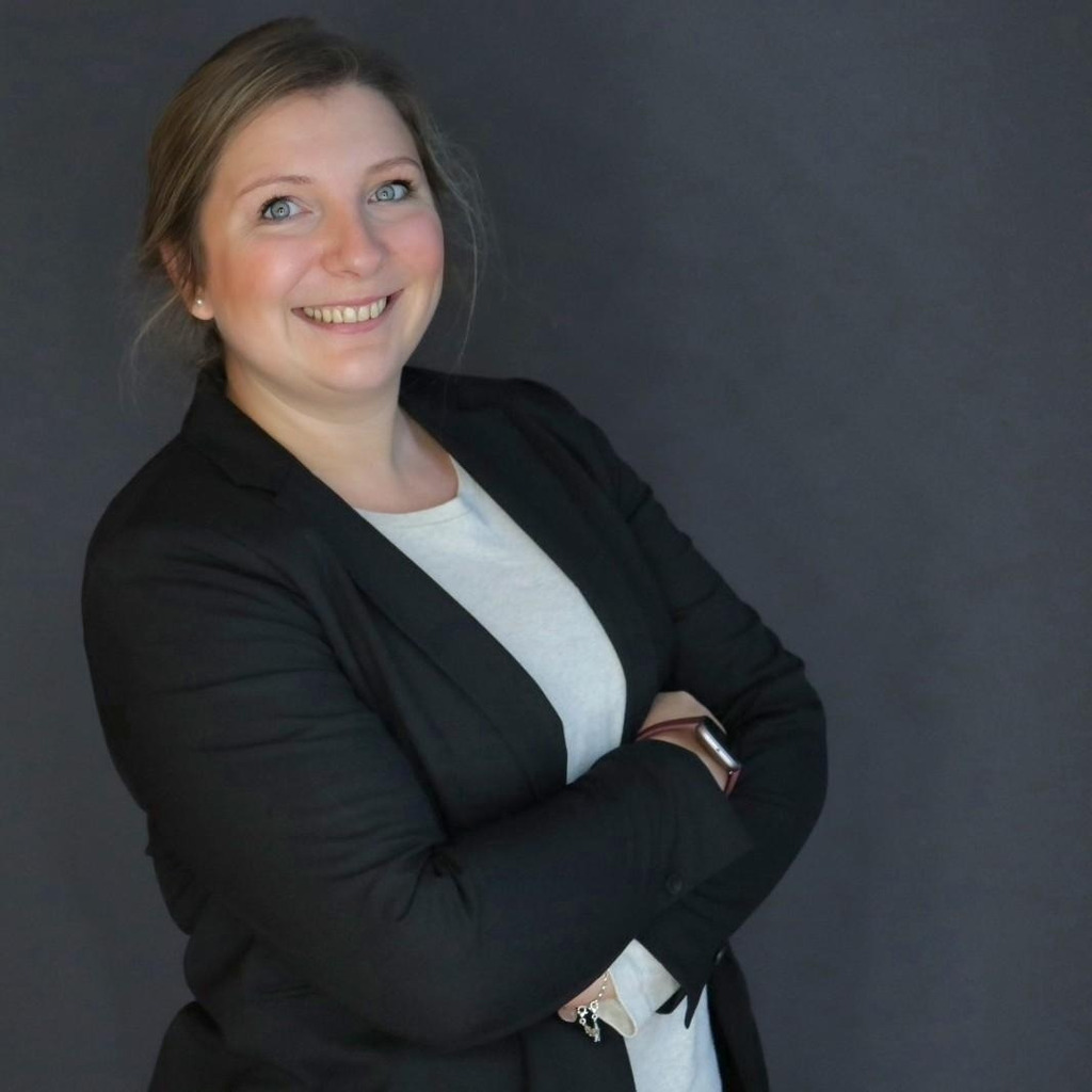 Jennifer Ebers - Event Coordinator - Save the Moment | XING