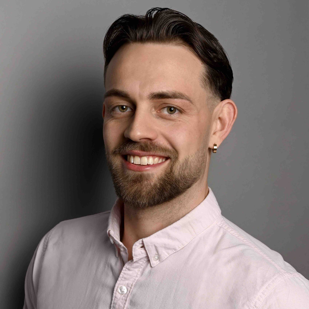 jonas link - Industriemechaniker - Porsche AG | XING