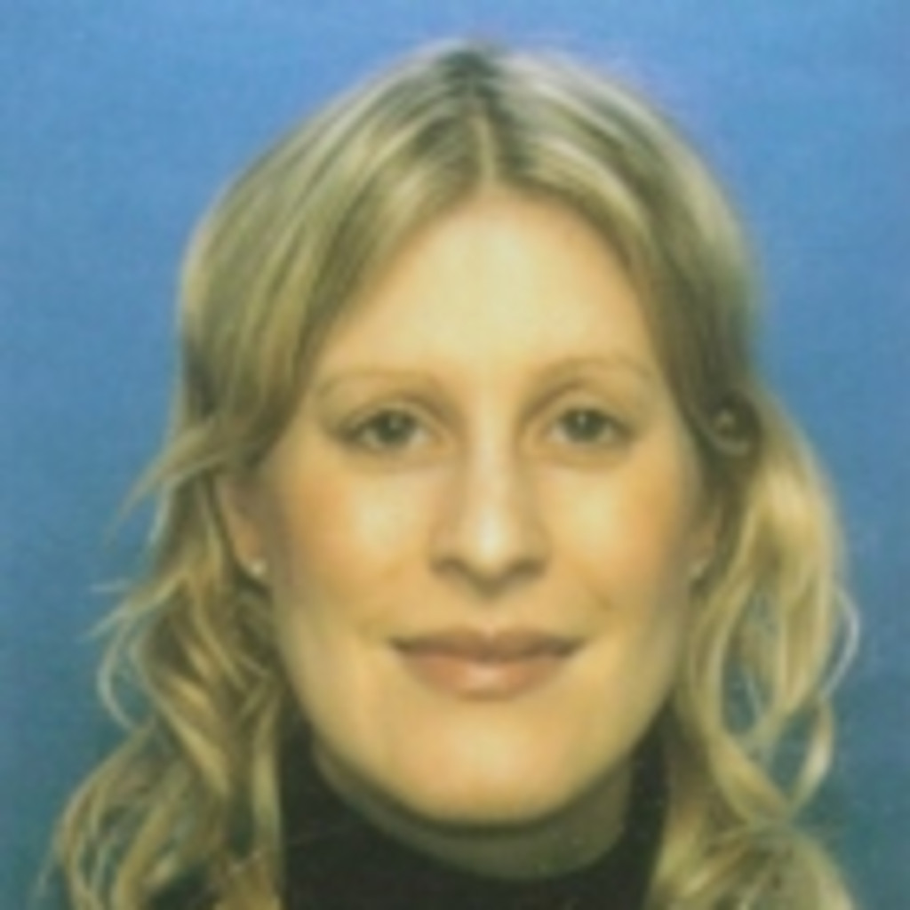 Alexandra May - Gründerin - Pensionen mit Charme | XING