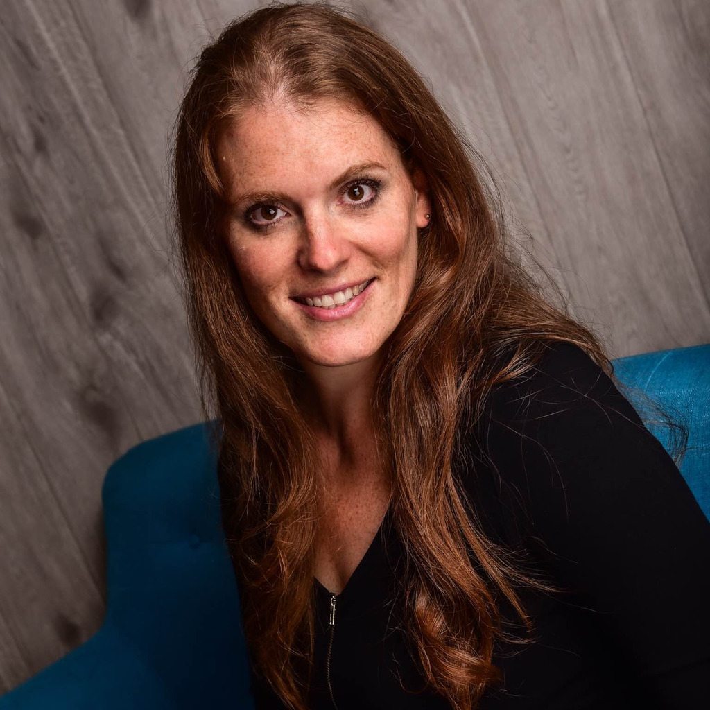 Anja Mueller - Head of R&D Solutions Methods Processes and Knowledge ...