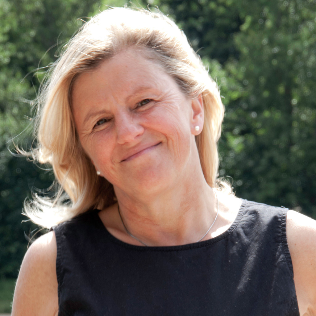 Iris Dietrich aus Magdeburg in der Personensuche von Das Telefonbuch