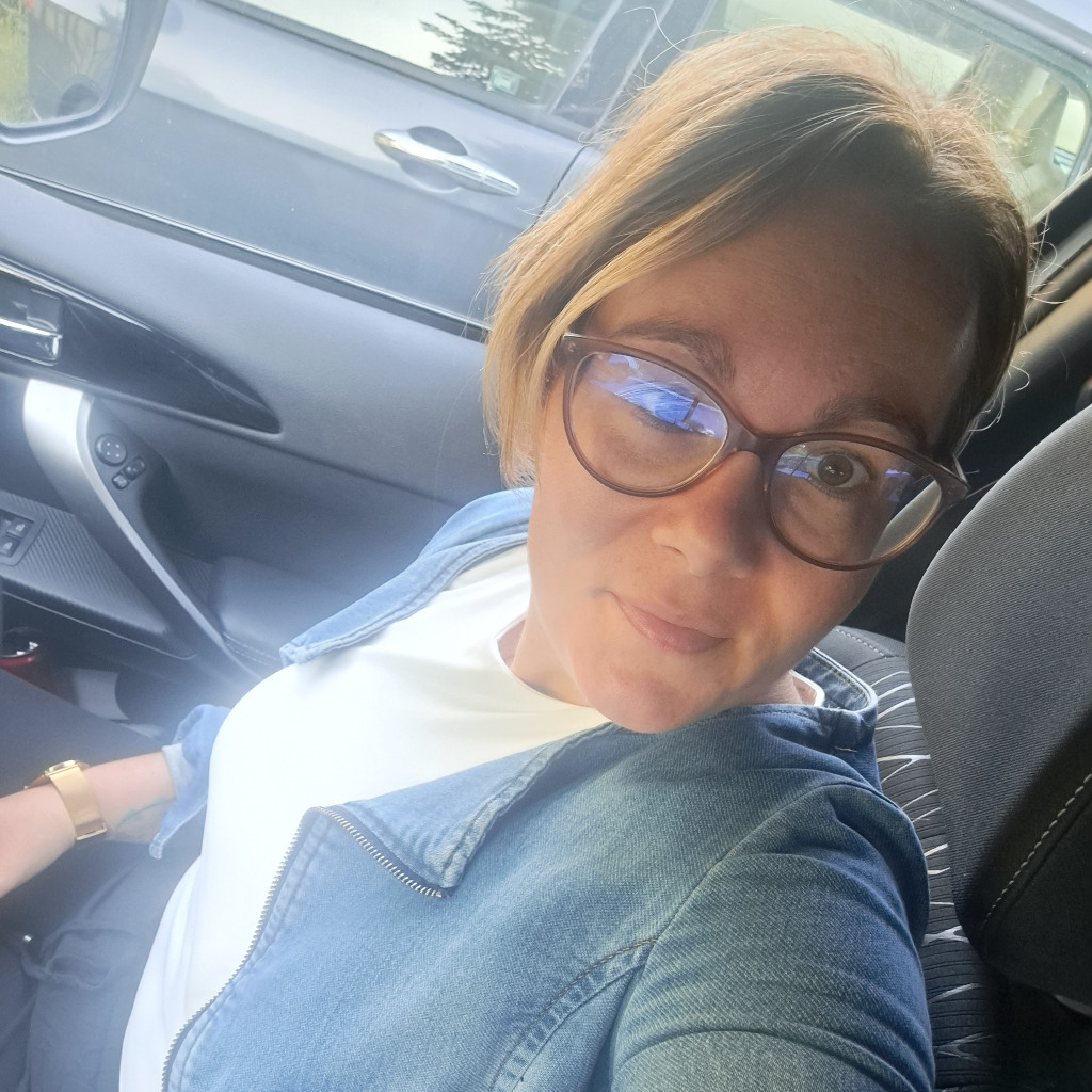 Jessica Emich - Sozialversicherungsfachangestellte - AOK PLUS | XING