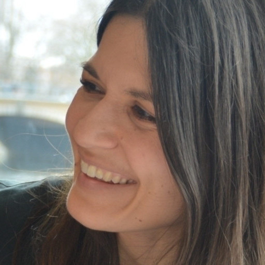 Judith Stich - Pressereferentin, Senior - PETA Deutschland e.V. | XING