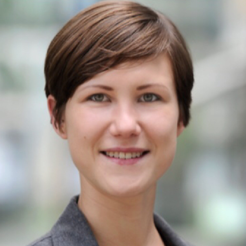 Daniela Minsinger - Bildungsberaterin - Mediadesign Akademie - FOS für ...