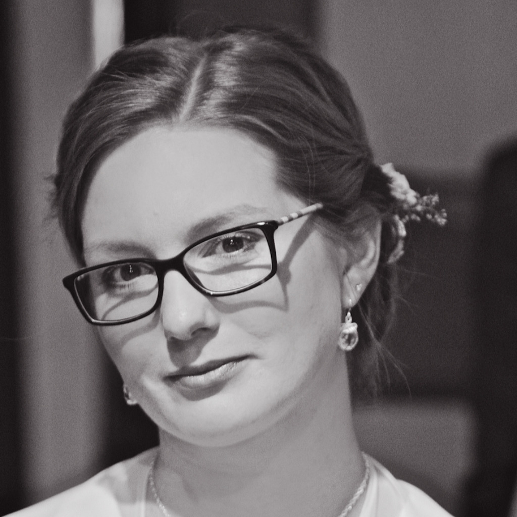 Katrin Lindner - Einkaufsleiterin - Radium Lampenwerk GmbH | XING