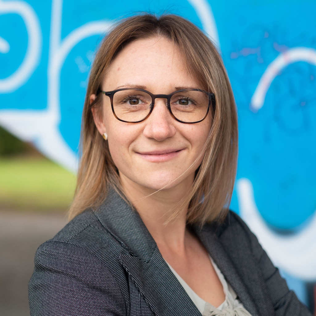 Roeder aus Dresden in der Personensuche von Das Telefonbuch