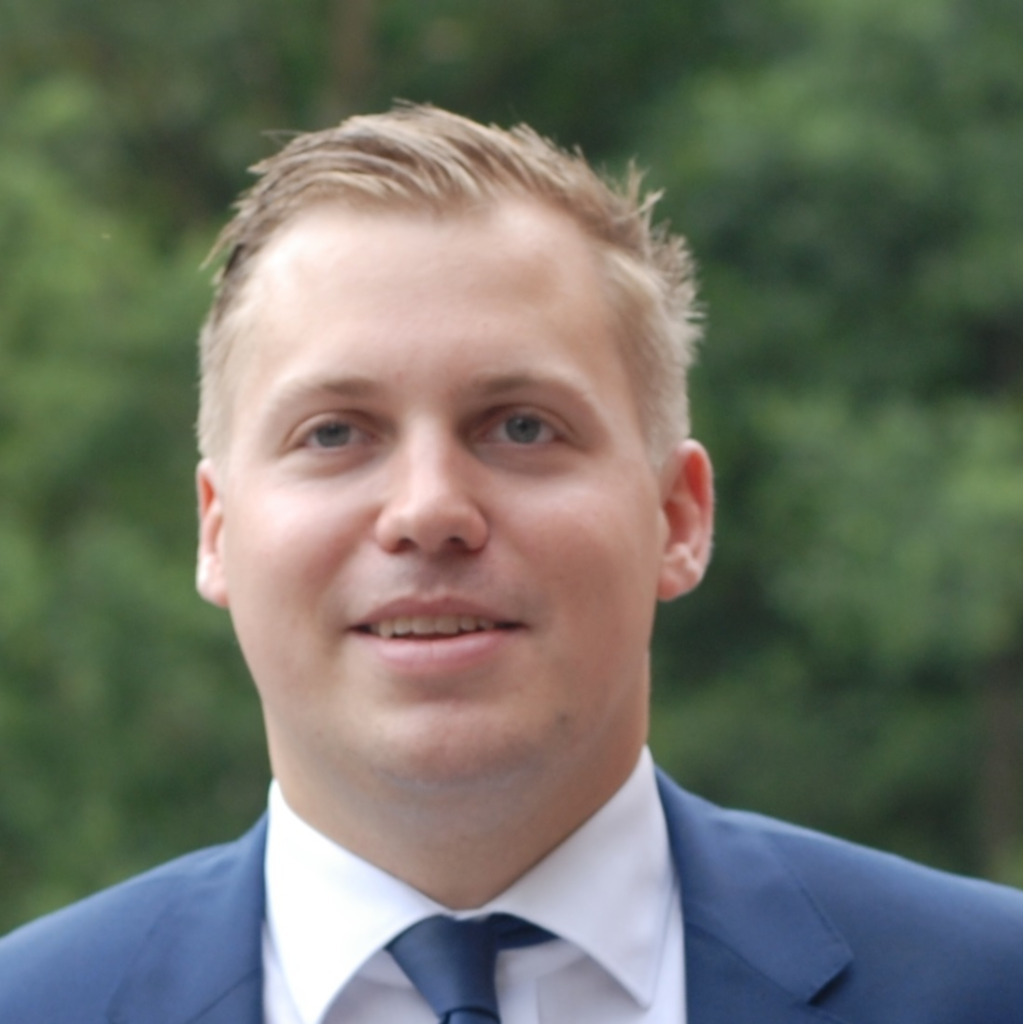 Jan-Henrik Hoppe - Mitglied des Vorstands - WED Waren, Energie und ...