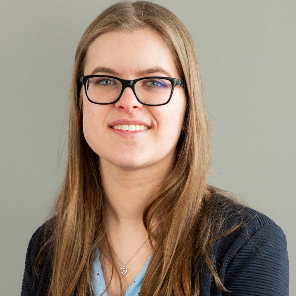 Anna Schilla-Hausendorf - Entgeltabrechnerin - WKW Aktiengesellschaft ...