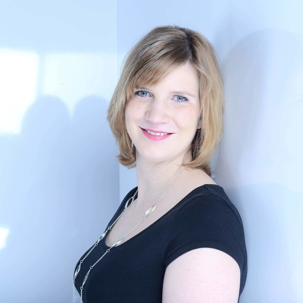 Jennifer Nowak - Kaufmännische Leiterin - Fuchs Holding GmbH | XING