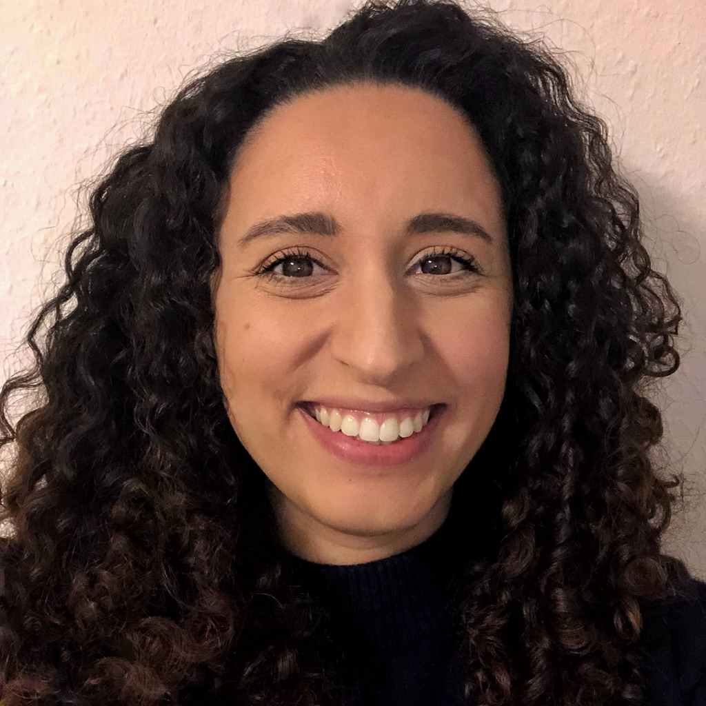 Bruna Silva - International Relations - Pontifícia Universidade ...