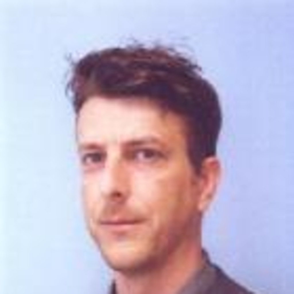 Dr. Jakob Mauss - Geschäftsführer - QTronic GmbH | XING