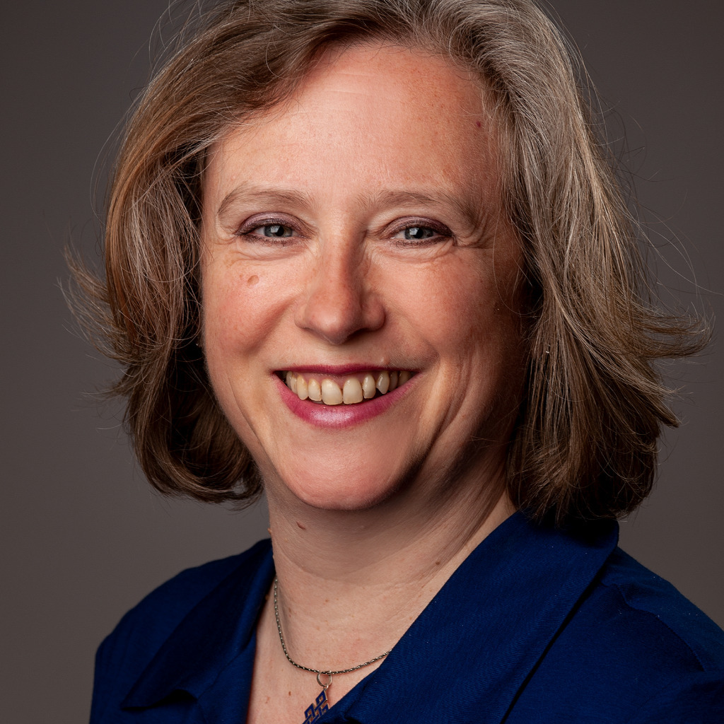 Anita Hellwig - Professionelles Webdesign - Akademie der Wildner AG | XING